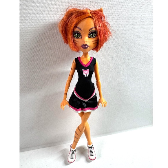 monster high | Toys | Monster High Toralei Stripe Doll Fearleading ...